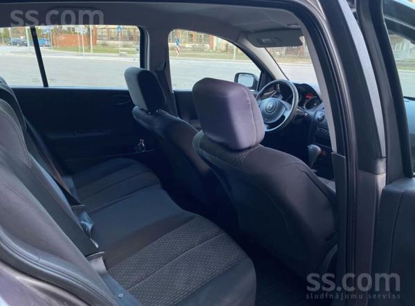 Pelēks Renault Megane 2003 Rīga, ar dzinēja tilpumu 2.00 L un nobraukumu 0 tūkst. km par 480 €, foto 6 vietnē AUTOMOTO.COM.LV
