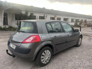 Pelēks Renault Megane 2003 Jelgava, ar dzinēja tilpumu 1.40 L un nobraukumu 138 tūkst. km par 1150 €, foto 7 vietnē AUTOMOTO.COM.LV