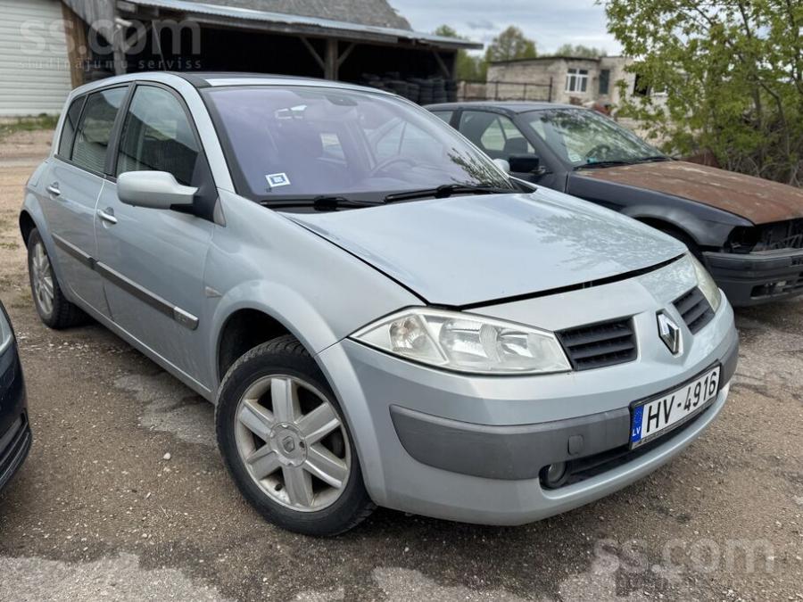 Grey Renault Megane 2004 in Kuldiga, with an engine capacity of 1.50 L and mileage of 274 thousand km for 550 €, photo 1 on AUTOMOTO.COM.LV