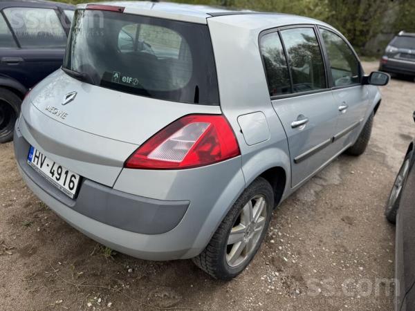 Grey Renault Megane 2004 in Kuldiga, with an engine capacity of 1.50 L and mileage of 274 thousand km for 550 €, photo 5 on AUTOMOTO.COM.LV