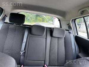 Grey Renault Megane 2004 in Riga, with an engine capacity of 1.40 L and mileage of 0 thousand km for 850 €, photo 7 on AUTOMOTO.COM.LV