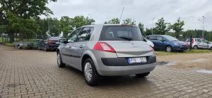 Grey Renault Megane 2005 in Valmiera, with an engine capacity of 1.60 L and mileage of 151 thousand km for 1700 €, photo 5 on AUTOMOTO.COM.LV