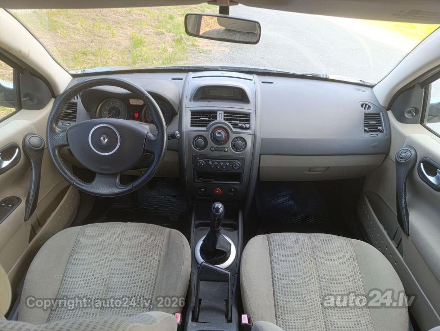 Pelēks Renault Megane 2006 Tartu, ar dzinēja tilpumu 1.40 L un nobraukumu 136 tūkst. km par 990 €, foto 14 vietnē AUTOMOTO.COM.LV