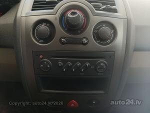 Pelēks Renault Megane 2006 Tartu, ar dzinēja tilpumu 1.40 L un nobraukumu 136 tūkst. km par 990 €, foto 15 vietnē AUTOMOTO.COM.LV