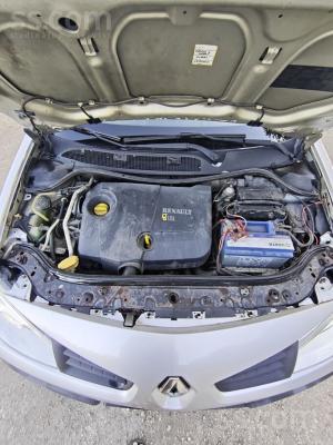 Grey Renault Megane 2006 in Saldus, with an engine capacity of 1.50 L and mileage of 293 thousand km for 400 €, photo 12 on AUTOMOTO.COM.LV