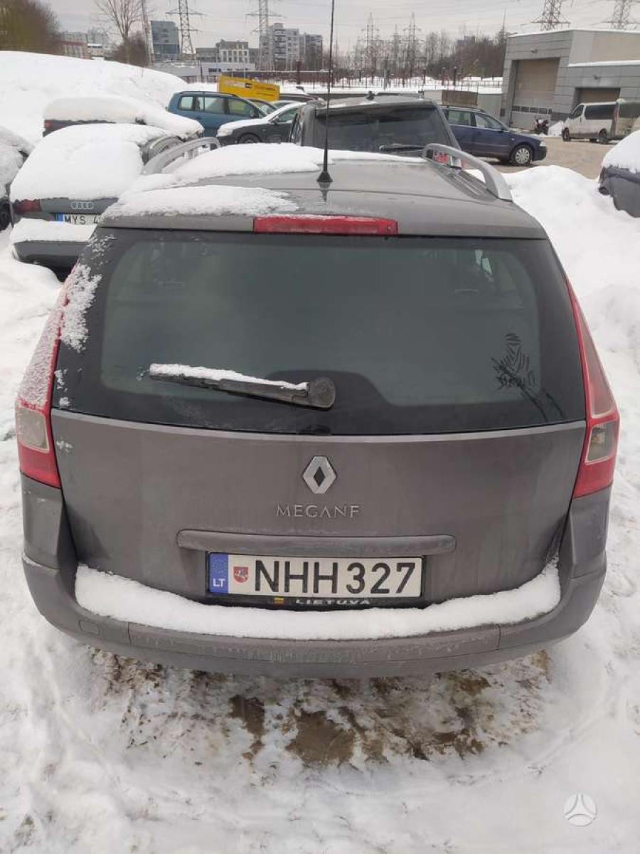 Grey Renault Megane 2008 in Vilnius, with an engine capacity of 1.46 L and mileage of 300 thousand km for 550 €, photo 6 on AUTOMOTO.COM.LV