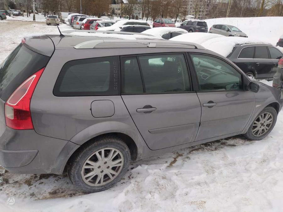 Grey Renault Megane 2008 in Vilnius, with an engine capacity of 1.46 L and mileage of 300 thousand km for 550 €, photo 7 on AUTOMOTO.COM.LV