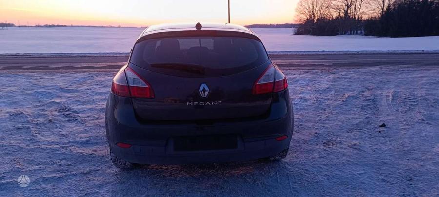 Pelēks Renault Megane 2009 Kauņa, ar dzinēja tilpumu 1.60 L un nobraukumu 189 tūkst. km par 3000 €, foto 5 vietnē AUTOMOTO.COM.LV