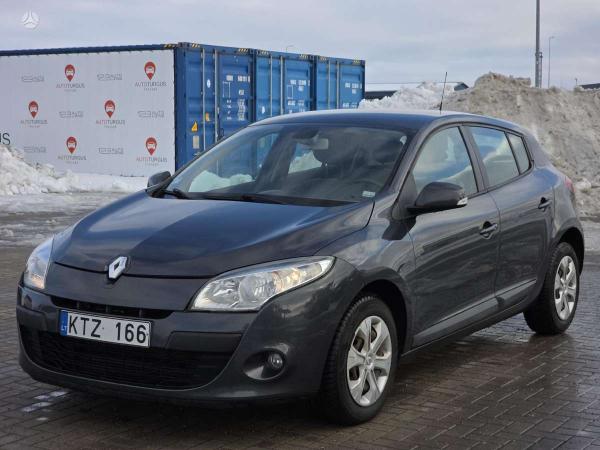 Grey Renault Megane 2009 in Taurage, with an engine capacity of 1.46 L and mileage of 258 thousand km for 2400 €, photo 5 on AUTOMOTO.COM.LV