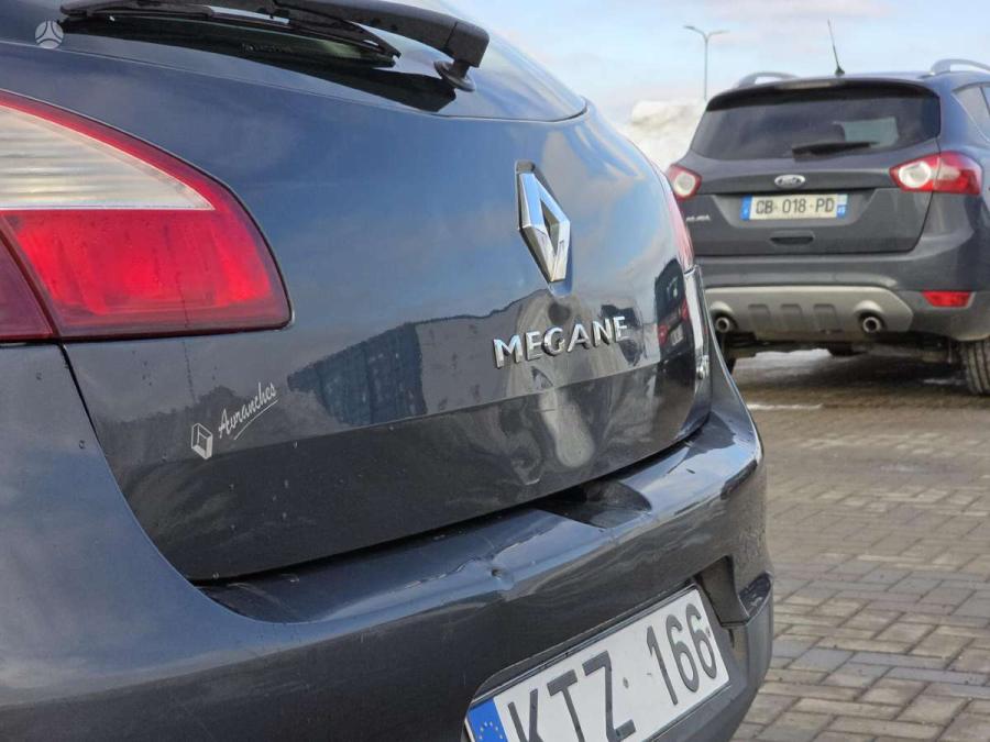 Pelēks Renault Megane 2009 Tauragė, ar dzinēja tilpumu 1.46 L un nobraukumu 258 tūkst. km par 2400 €, foto 9 vietnē AUTOMOTO.COM.LV