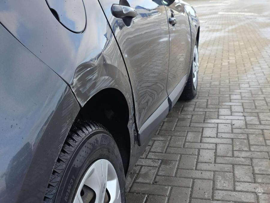 Pelēks Renault Megane 2009 Tauragė, ar dzinēja tilpumu 1.46 L un nobraukumu 258 tūkst. km par 2400 €, foto 13 vietnē AUTOMOTO.COM.LV
