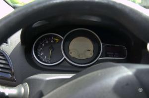 Grey Renault Megane 2009 in Vilnius, with an engine capacity of 1.60 L and mileage of 190 thousand km for 1200 €, photo 10 on AUTOMOTO.COM.LV