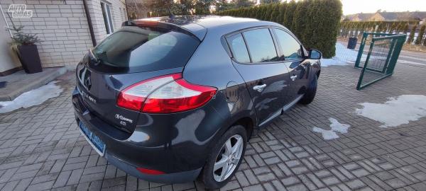 Pelēks Renault Megane 2010 Kauņa, ar dzinēja tilpumu 1.50 L un nobraukumu 185 tūkst. km par 2700 €, foto 4 vietnē AUTOMOTO.COM.LV