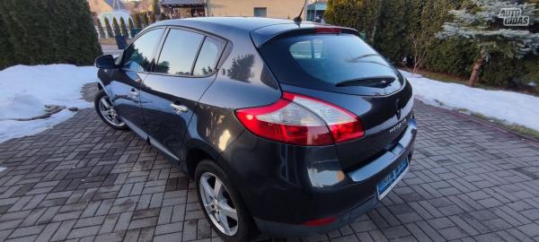 Pelēks Renault Megane 2010 Kauņa, ar dzinēja tilpumu 1.50 L un nobraukumu 185 tūkst. km par 2700 €, foto 5 vietnē AUTOMOTO.COM.LV