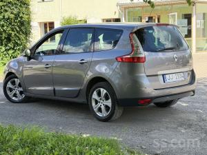 Grey Renault Megane 2010 in Jelgava, with an engine capacity of 1.90 L and mileage of 375 thousand km for 2350 €, photo 3 on AUTOMOTO.COM.LV