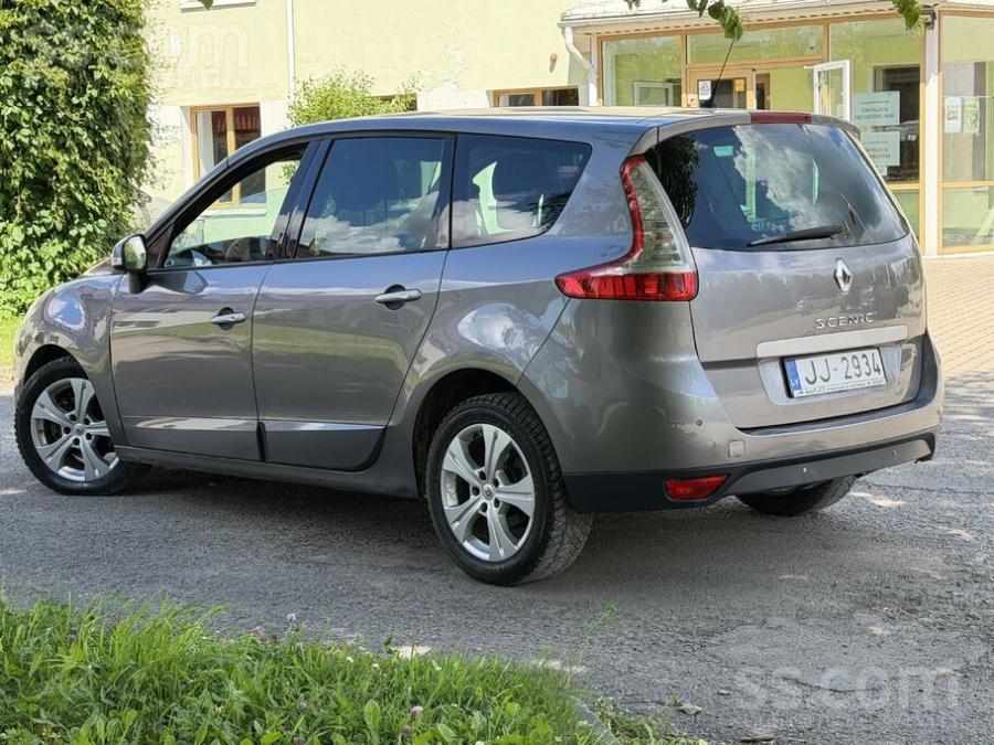 Grey Renault Megane 2010 in Jelgava, with an engine capacity of 1.90 L and mileage of 375 thousand km for 2350 €, photo 3 on AUTOMOTO.COM.LV