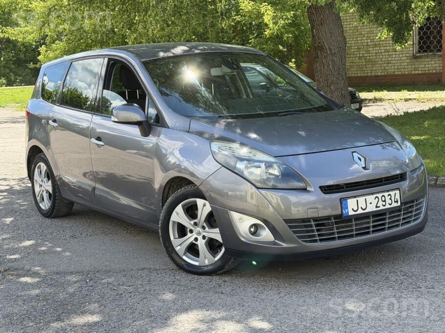 Grey Renault Megane 2010 in Jelgava, with an engine capacity of 1.90 L and mileage of 375 thousand km for 2350 €, photo 4 on AUTOMOTO.COM.LV