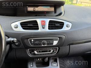 Grey Renault Megane 2010 in Jelgava, with an engine capacity of 1.90 L and mileage of 375 thousand km for 2350 €, photo 12 on AUTOMOTO.COM.LV