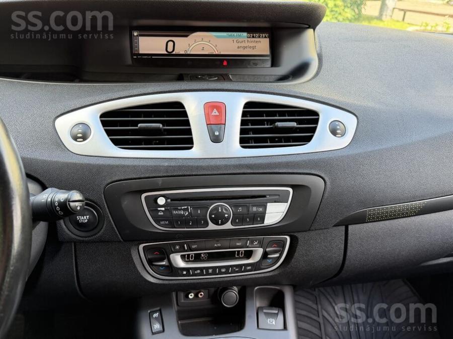 Grey Renault Megane 2010 in Jelgava, with an engine capacity of 1.90 L and mileage of 375 thousand km for 2350 €, photo 12 on AUTOMOTO.COM.LV