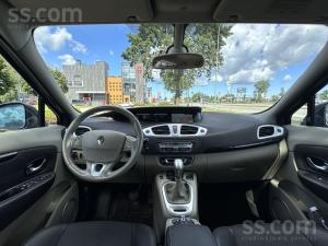 Grey Renault Megane 2010 in Riga, with an engine capacity of 2.00 L and mileage of 265 thousand km for 3350 €, photo 10 on AUTOMOTO.COM.LV
