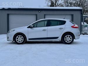 Pelēks Renault Megane 2011 Cēsis, ar dzinēja tilpumu 1.50 L un nobraukumu 273 tūkst. km par 3500 €, foto 6 vietnē AUTOMOTO.COM.LV