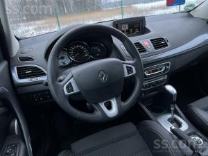 Pelēks Renault Megane 2011 Cēsis, ar dzinēja tilpumu 1.50 L un nobraukumu 273 tūkst. km par 3500 €, foto 7 vietnē AUTOMOTO.COM.LV