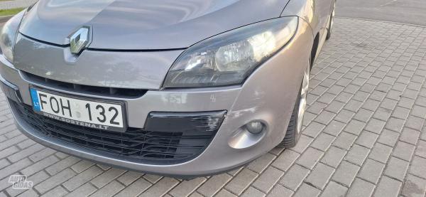 Pelēks Renault Megane 2011 Viļņa, ar dzinēja tilpumu 1.50 L un nobraukumu 212 tūkst. km par 2500 €, foto 10 vietnē AUTOMOTO.COM.LV
