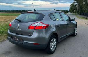 Pelēks Renault Megane 2011 Pakruojis, ar dzinēja tilpumu 1.46 L un nobraukumu 59 tūkst. km par 3650 €, foto 5 vietnē AUTOMOTO.COM.LV