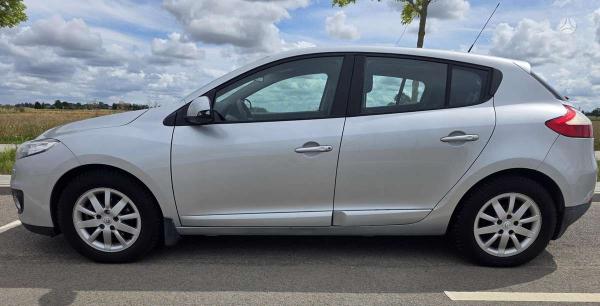 Grey Renault Megane 2012 in Marijampole, with an engine capacity of 1.46 L and mileage of 268 thousand km for 2950 €, photo 2 on AUTOMOTO.COM.LV