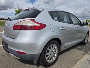 Grey Renault Megane 2012 in Marijampole, with an engine capacity of 1.46 L and mileage of 268 thousand km for 2950 €, photo 5 on AUTOMOTO.COM.LV
