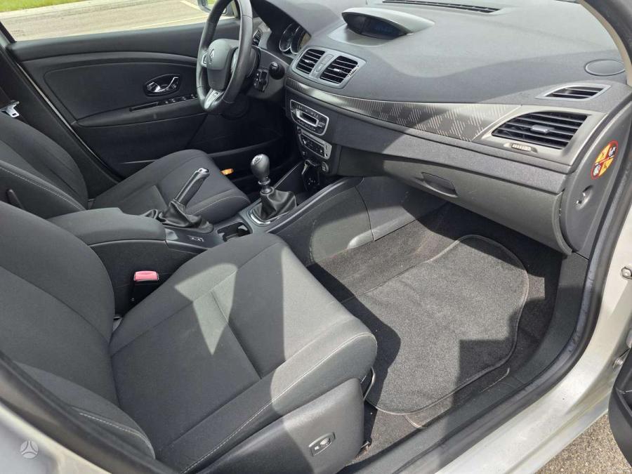 Grey Renault Megane 2012 in Marijampole, with an engine capacity of 1.46 L and mileage of 268 thousand km for 2950 €, photo 11 on AUTOMOTO.COM.LV