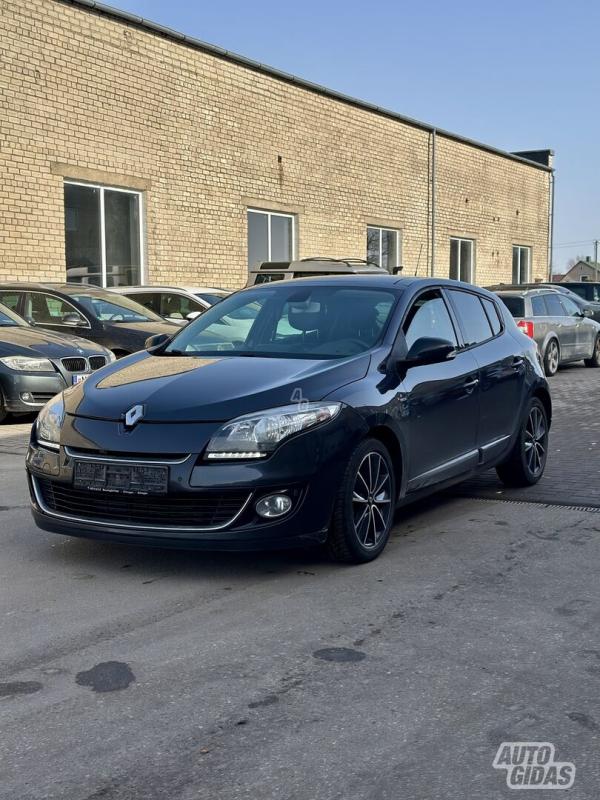 Grey Renault Megane 2013 in Kretinga, with an engine capacity of 1.50 L and mileage of 300 thousand km for 2500 €, photo 1 on AUTOMOTO.COM.LV