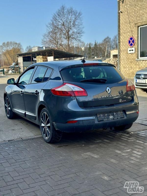 Grey Renault Megane 2013 in Kretinga, with an engine capacity of 1.50 L and mileage of 300 thousand km for 2500 €, photo 6 on AUTOMOTO.COM.LV