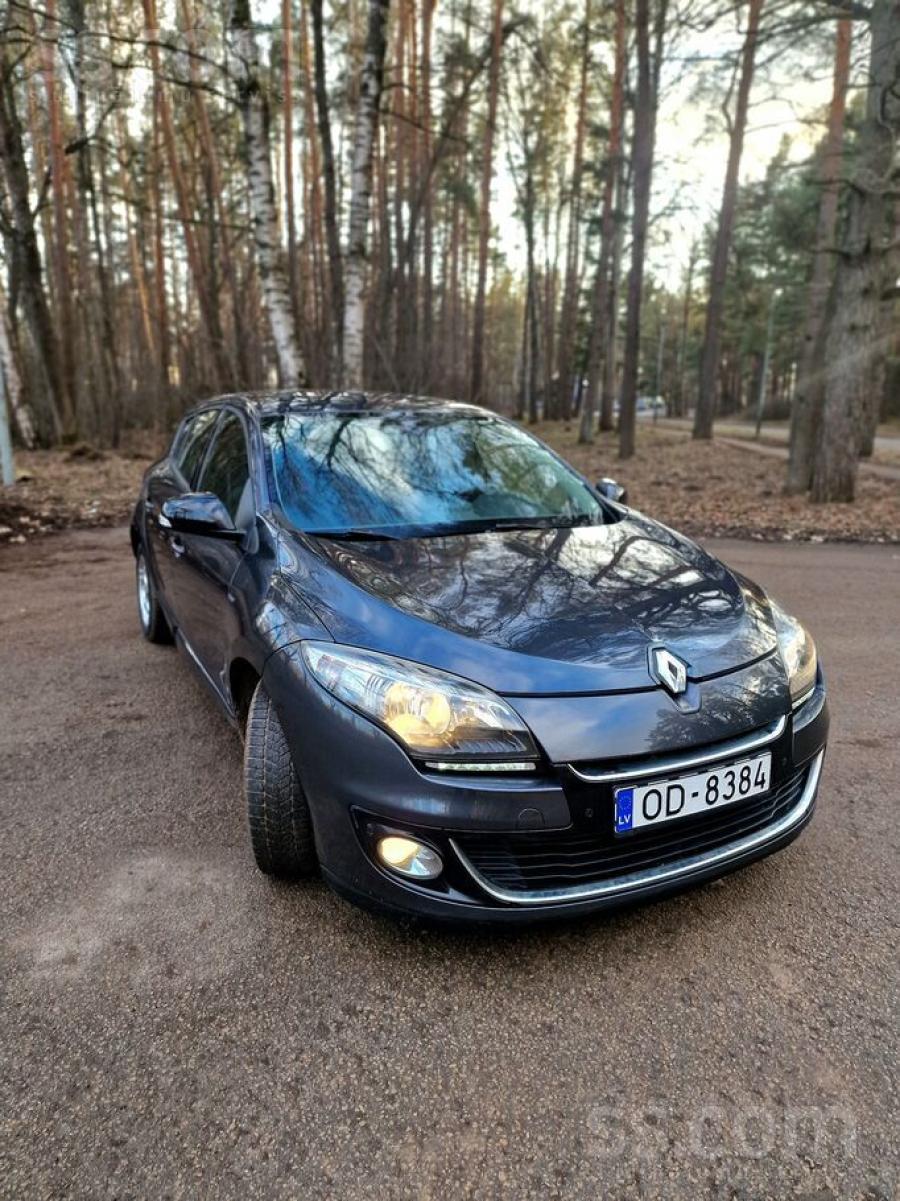 Pelēks Renault Megane 2013 Rīga, ar dzinēja tilpumu 1.50 L un nobraukumu 237 tūkst. km par 3500 €, foto 4 vietnē AUTOMOTO.COM.LV
