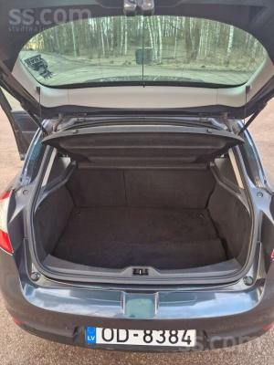 Pelēks Renault Megane 2013 Rīga, ar dzinēja tilpumu 1.50 L un nobraukumu 237 tūkst. km par 3500 €, foto 7 vietnē AUTOMOTO.COM.LV