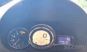 Pelēks Renault Megane 2013 Rīga, ar dzinēja tilpumu 1.50 L un nobraukumu 237 tūkst. km par 3790 €, foto 11 vietnē AUTOMOTO.COM.LV