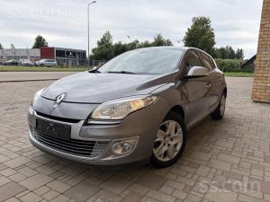 Pelēks Renault Megane 2013 Jelgava, ar dzinēja tilpumu 1.20 L un nobraukumu 155 tūkst. km par 3950 €, foto 4 vietnē AUTOMOTO.COM.LV