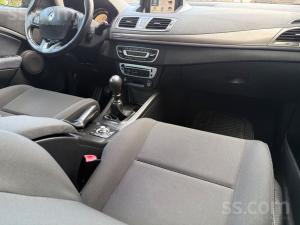Pelēks Renault Megane 2013 Jelgava, ar dzinēja tilpumu 1.20 L un nobraukumu 155 tūkst. km par 3950 €, foto 10 vietnē AUTOMOTO.COM.LV
