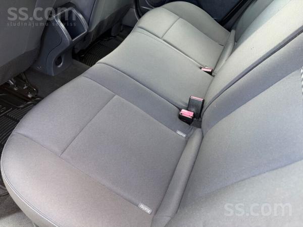 Grey Renault Megane 2013 in Jelgava, with an engine capacity of 1.20 L and mileage of 155 thousand km for 3950 €, photo 6 on AUTOMOTO.COM.LV