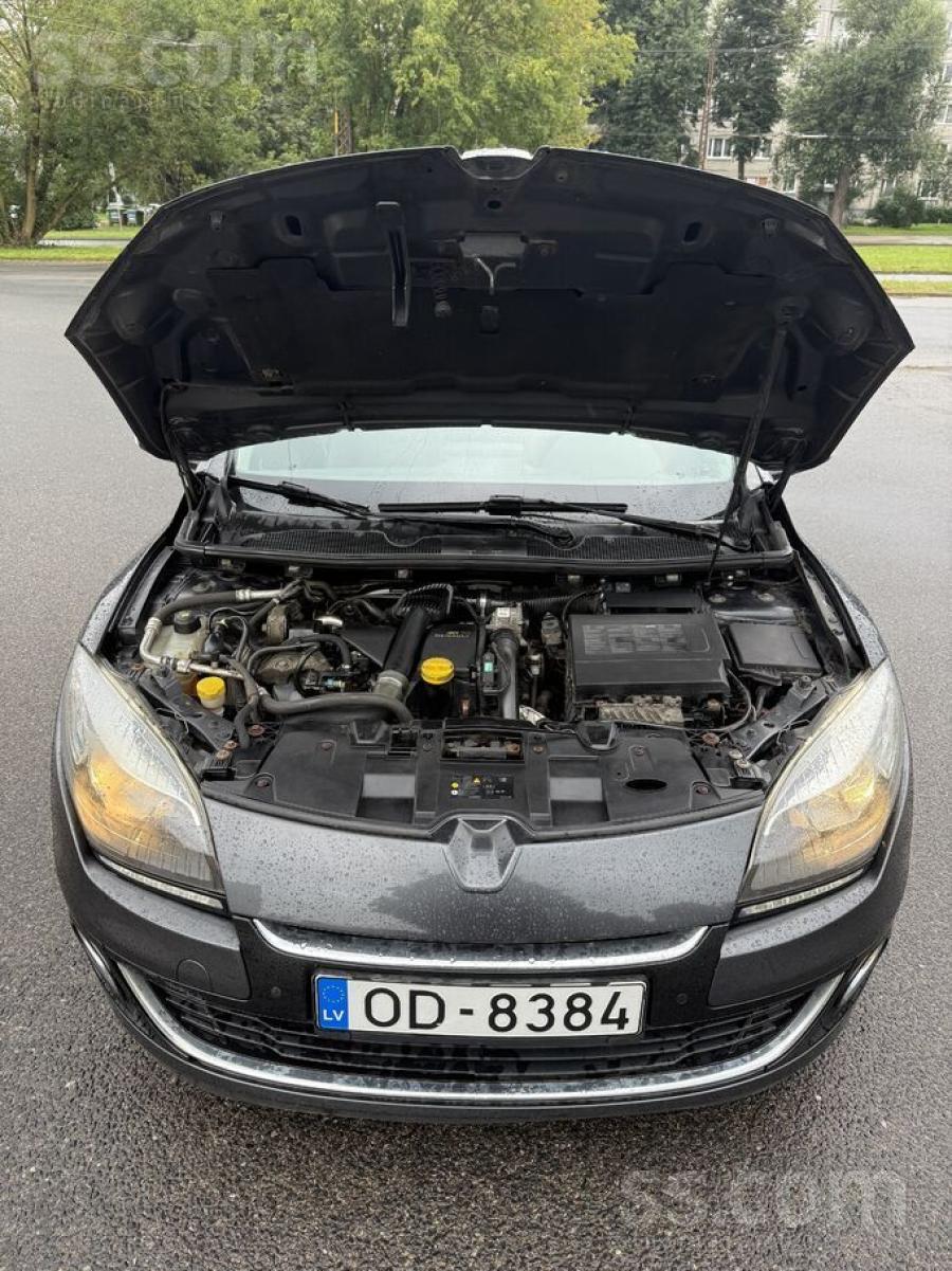 Pelēks Renault Megane 2013 Rīga, ar dzinēja tilpumu 1.50 L un nobraukumu 238 tūkst. km par 3750 €, foto 8 vietnē AUTOMOTO.COM.LV