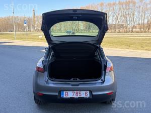 Grey Renault Megane 2014 in Liepaja, with an engine capacity of 1.20 L and mileage of 125 thousand km for 4500 €, photo 10 on AUTOMOTO.COM.LV