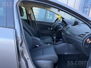 Grey Renault Megane 2014 in Liepaja, with an engine capacity of 1.20 L and mileage of 125 thousand km for 4500 €, photo 13 on AUTOMOTO.COM.LV