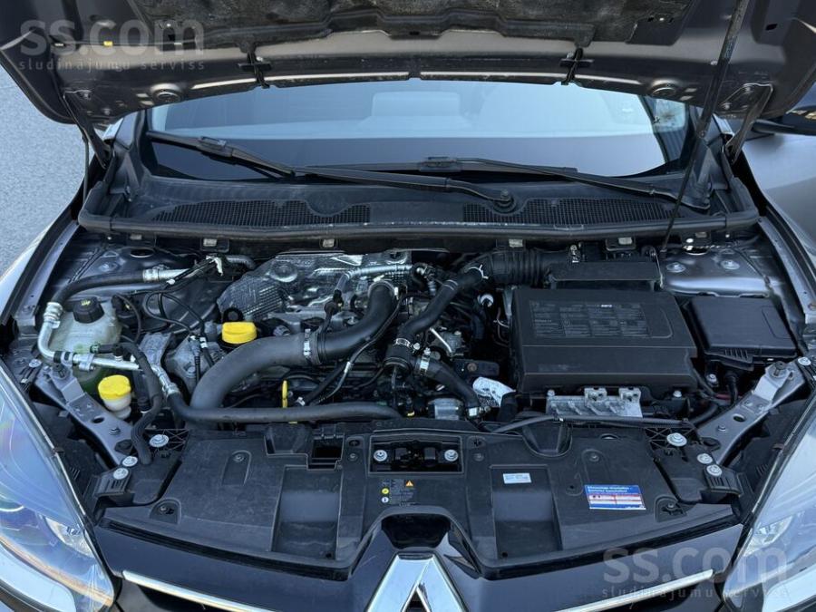 Grey Renault Megane 2014 in Liepaja, with an engine capacity of 1.20 L and mileage of 125 thousand km for 4500 €, photo 28 on AUTOMOTO.COM.LV