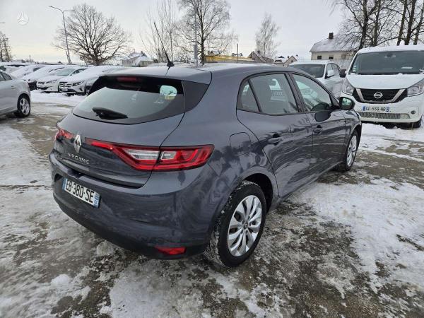 Pelēks Renault Megane 2016 Tauragė, ar dzinēja tilpumu 1.20 L un nobraukumu 145 tūkst. km par 5200 €, foto 6 vietnē AUTOMOTO.COM.LV