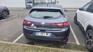 Grey Renault Megane 2016 in Taurage, with an engine capacity of 1.20 L and mileage of 90 thousand km for 6200 €, photo 6 on AUTOMOTO.COM.LV