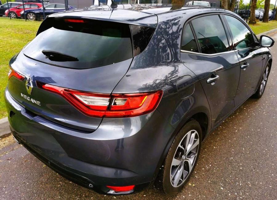 Pelēks Renault Megane 2016 Kauņa, ar dzinēja tilpumu 1.20 L un nobraukumu 140 tūkst. km par 5700 €, foto 8 vietnē AUTOMOTO.COM.LV