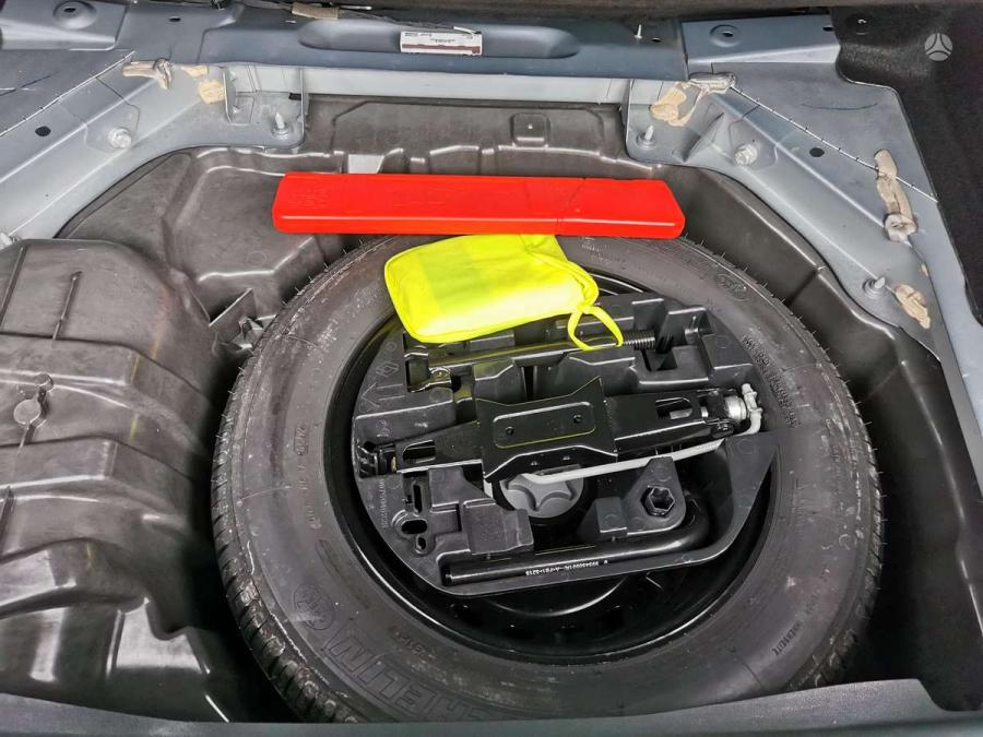 Pelēks Renault Megane 2016 Kauņa, ar dzinēja tilpumu 1.20 L un nobraukumu 140 tūkst. km par 5700 €, foto 14 vietnē AUTOMOTO.COM.LV