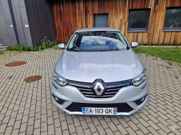 Pelēks Renault Megane 2016 Tauragė, ar dzinēja tilpumu 1.46 L un nobraukumu 188 tūkst. km par 7250 €, foto 2 vietnē AUTOMOTO.COM.LV