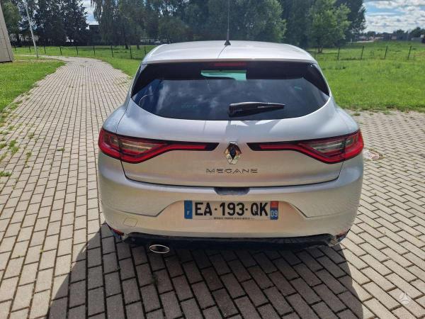 Pelēks Renault Megane 2016 Tauragė, ar dzinēja tilpumu 1.46 L un nobraukumu 188 tūkst. km par 7250 €, foto 4 vietnē AUTOMOTO.COM.LV