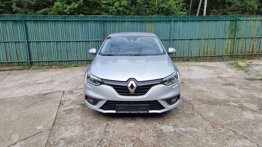 Pelēks Renault Megane 2016 Viļņa, ar dzinēja tilpumu 1.20 L un nobraukumu 202 tūkst. km par 4450 €, foto 3 vietnē AUTOMOTO.COM.LV
